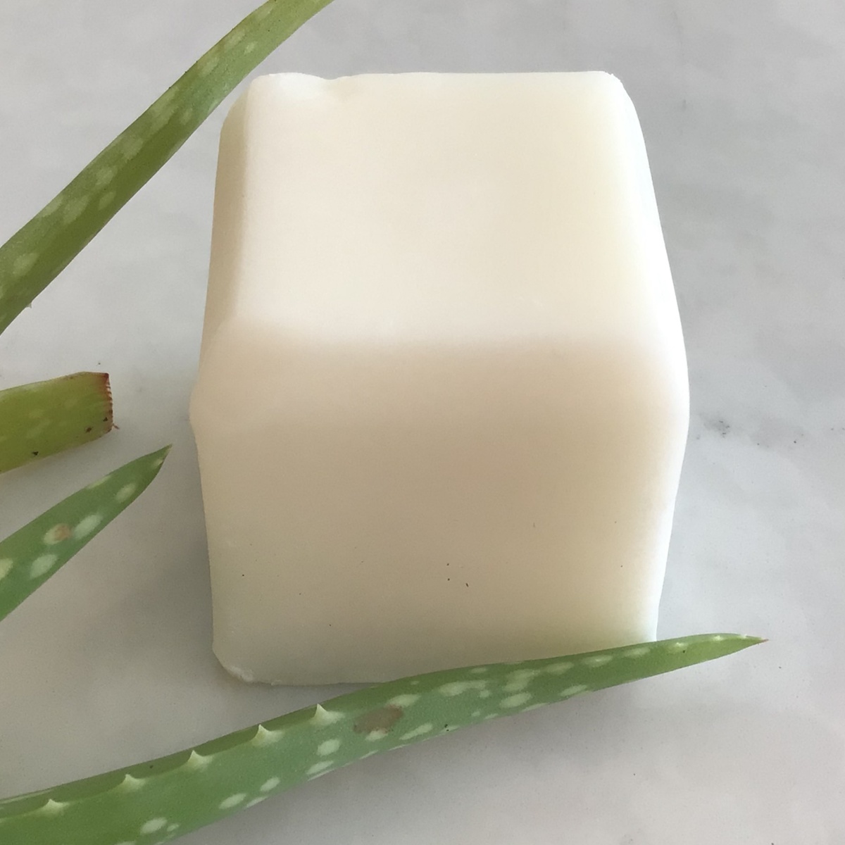 NO TOX LIFE™ – SOLIDSILK® Zero Waste Deodorant Bars *** | Exist Green