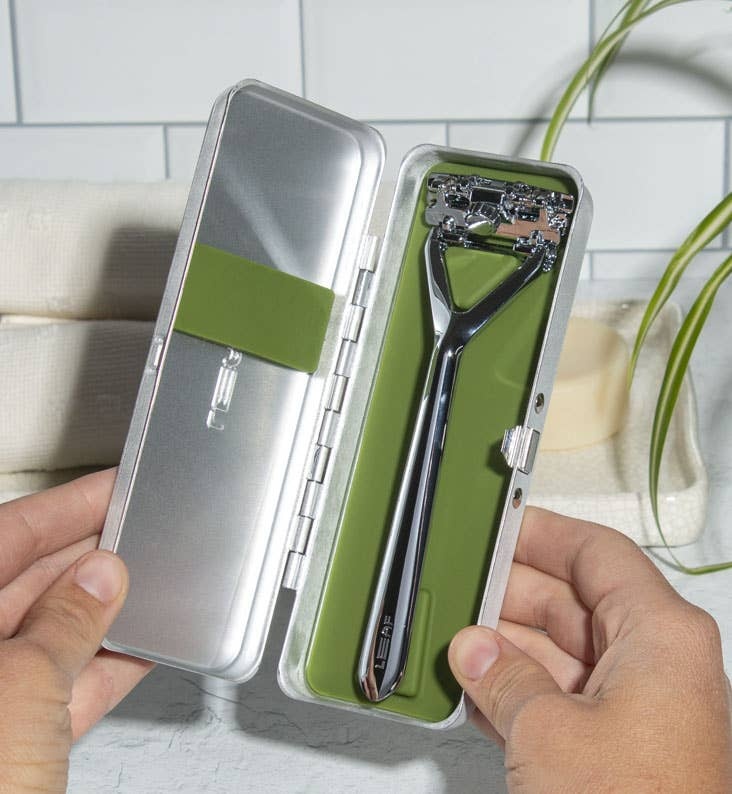 Leaf Shave – Leaf Razor Travel Case | Exist Green